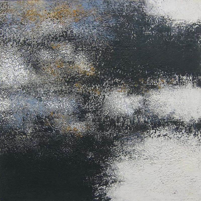 Meet the Artist: Laura Howarth – The Floating Circle