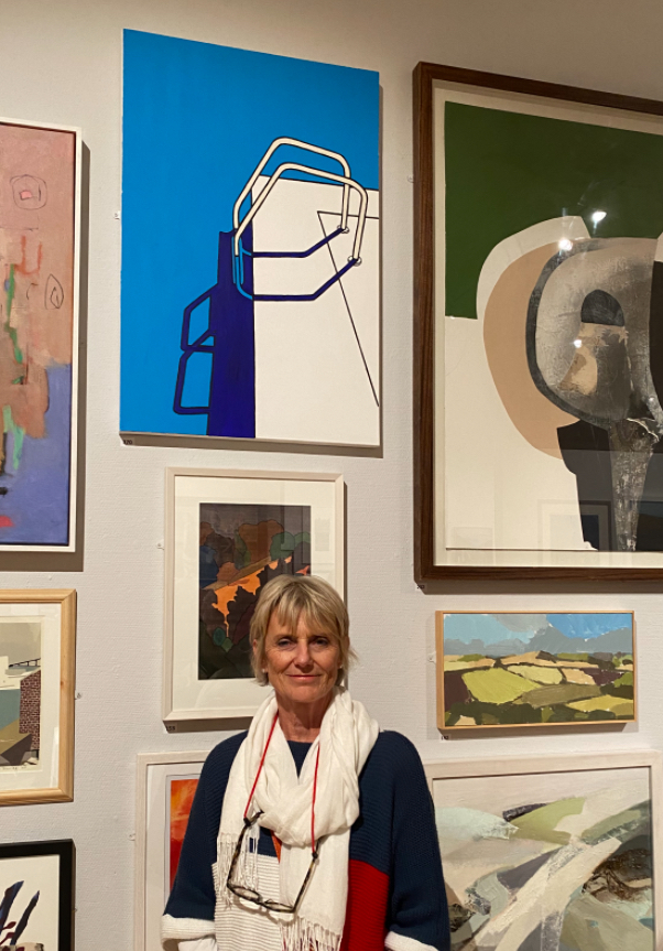 Meet the Artist: Miche Watkins – The Floating Circle